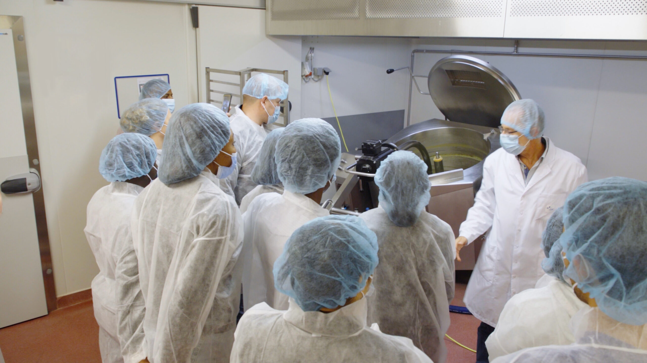 Concomitance, tutorat, médiation : clés de l’insertion des personnes ...